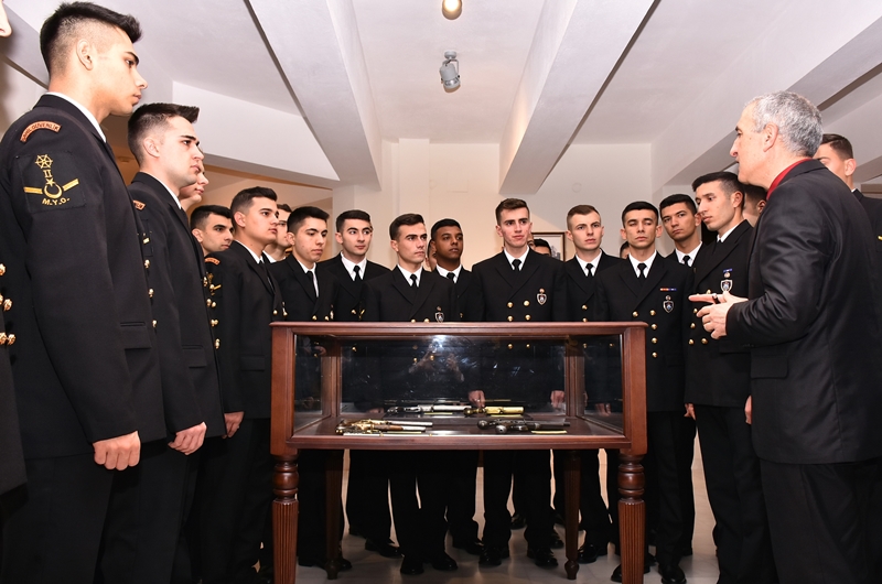 Deniz Astsubay Meslek Yüksekokulu Komutanlığı Öğrencilerinin JSGA ... Deniz Astsubay Meslek Yüksekokulu Komutanlığı Öğrencilerinin JSGA ...